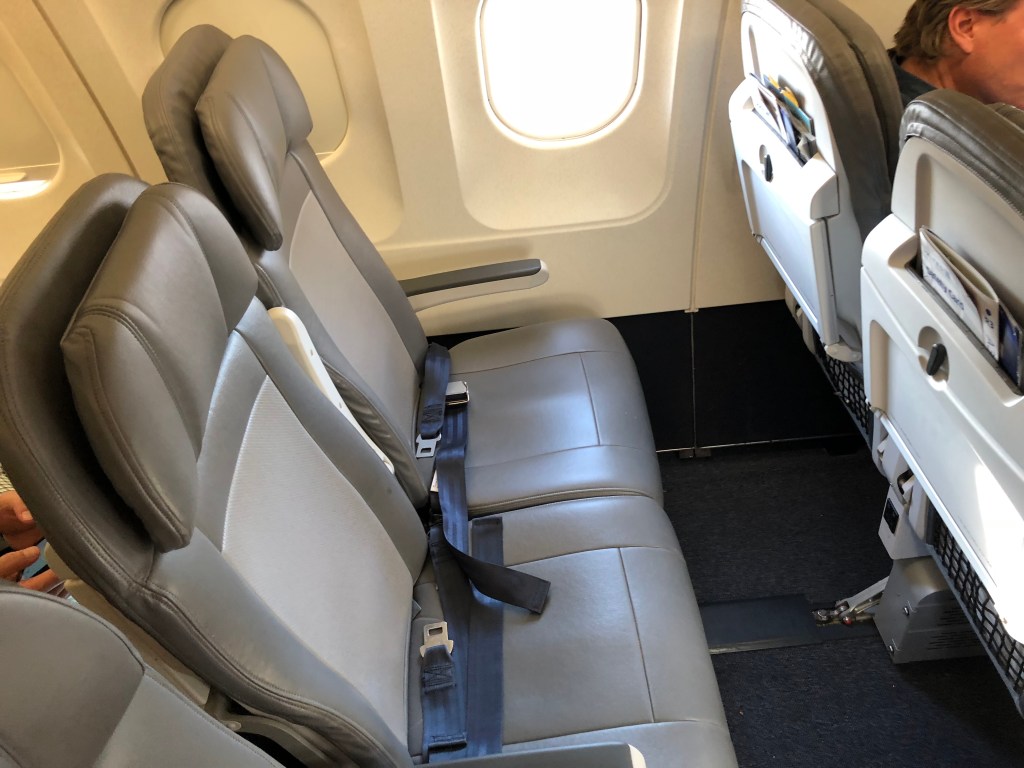What’s the difference between Economy Plus and Premium Economy? – The ...