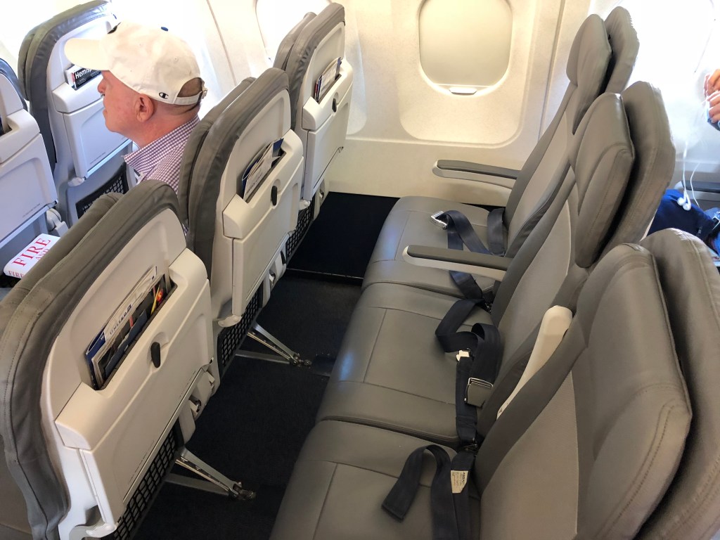 What’s the difference between Economy Plus and Premium Economy? – The ...